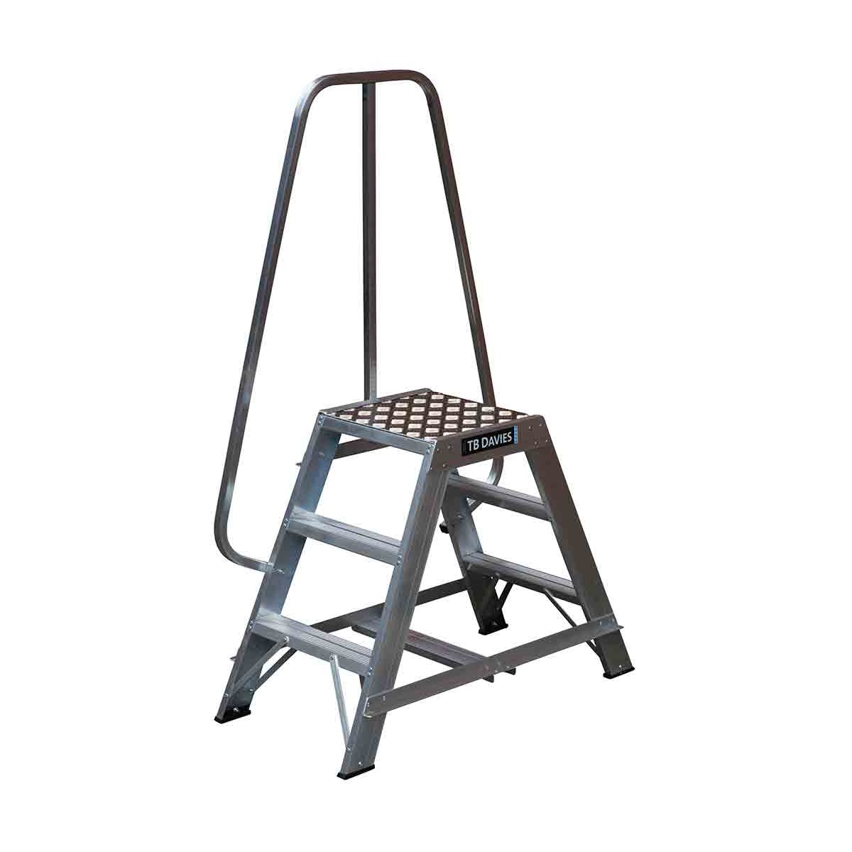 Heavy-Duty Double Sided Machine Steps | Briggs Equipment