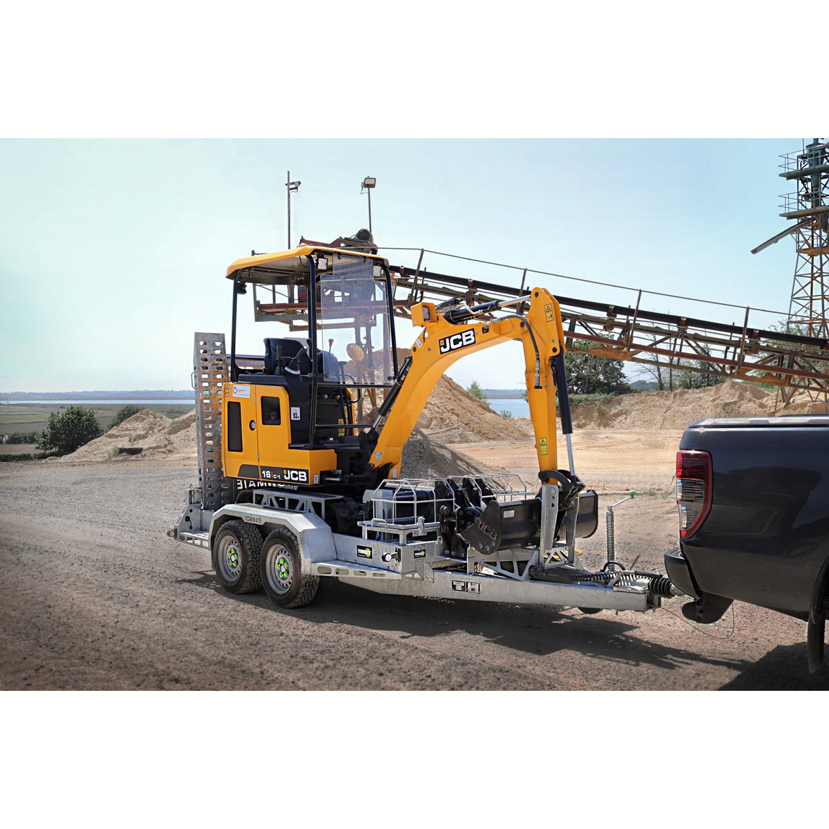 RHINO LOAD SENTRY Plant trailer | Briggs Equipment UK Ltd